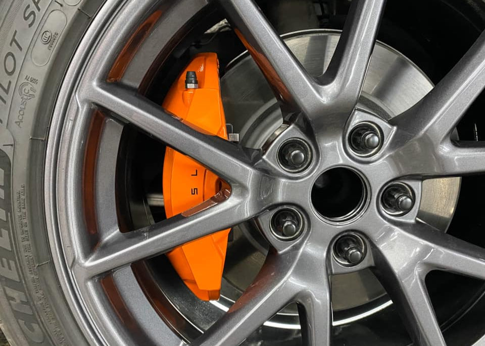 Brake Calipers and Blackout – EyeCandy Motorsports Melbourne